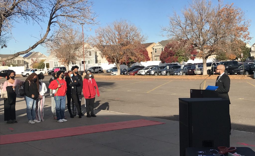 DPS Unveils District’s First Electric Bus | Denver Public Schools ...